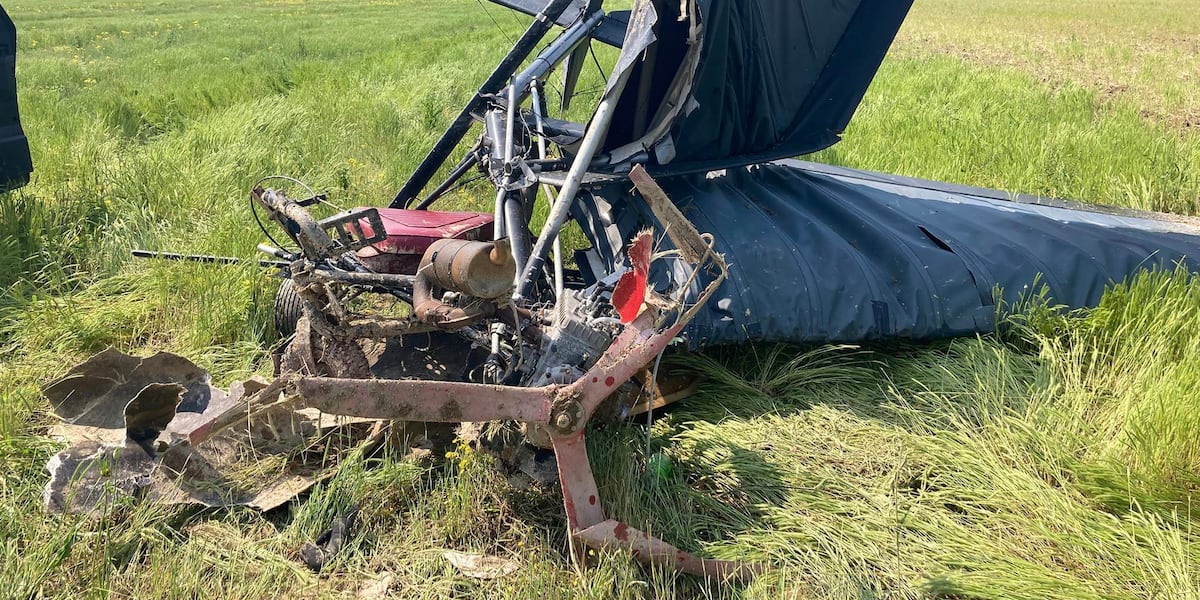 Ultralight aircraft crashes in Washington County Ultralight aircraft crashes in Washington County