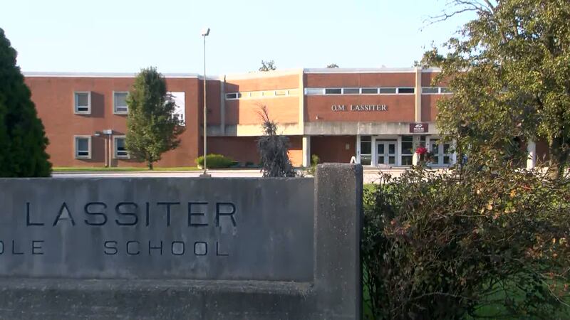 Security heightened at JCPS middle school after receiving a bomb threat Security heightened at JCPS middle school after receiving a bomb threat